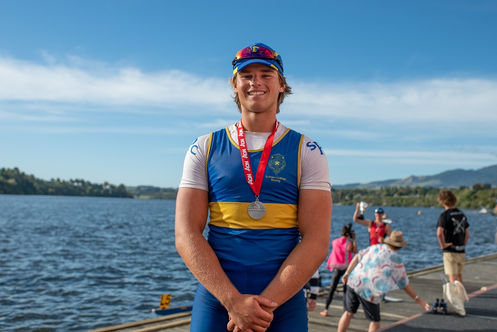 Rowing - St Peter's College